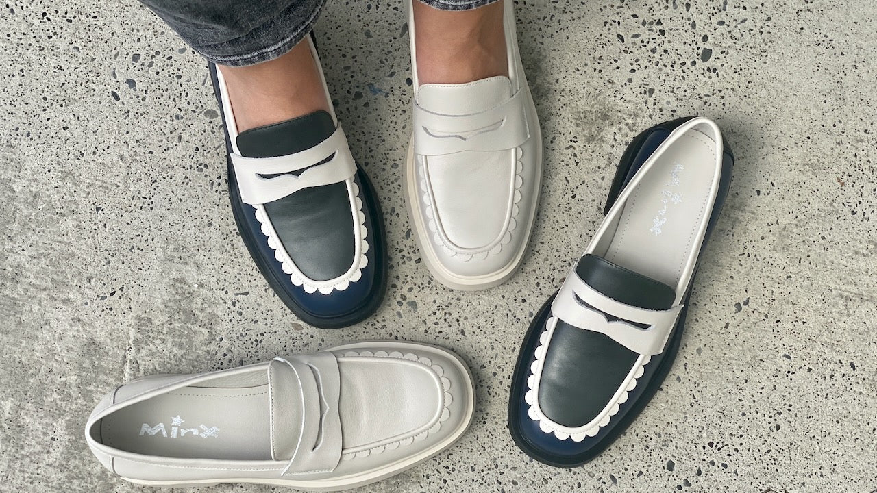 Wink Shoe Store - we just LOVE shoes!