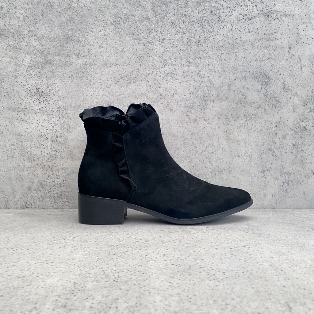 DJ Pepper - ONLINE ONLY, Size 36 – Wink Shoe Store